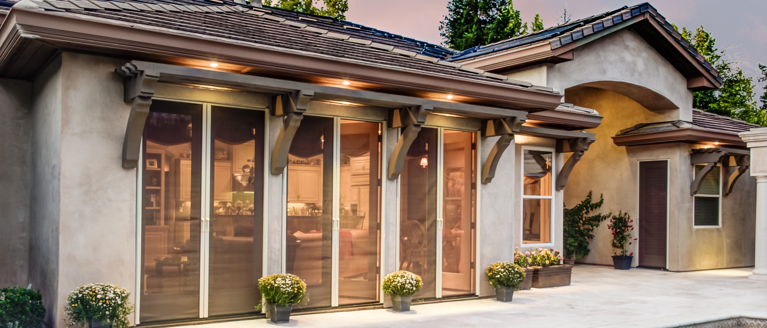 Experience Your Perfect Summer | Phantom Screens